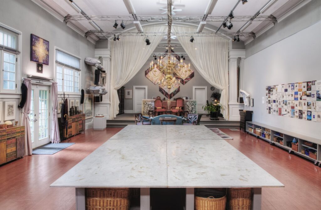 Transitional Spaces: The Bridge Between Indoors And Outdoors